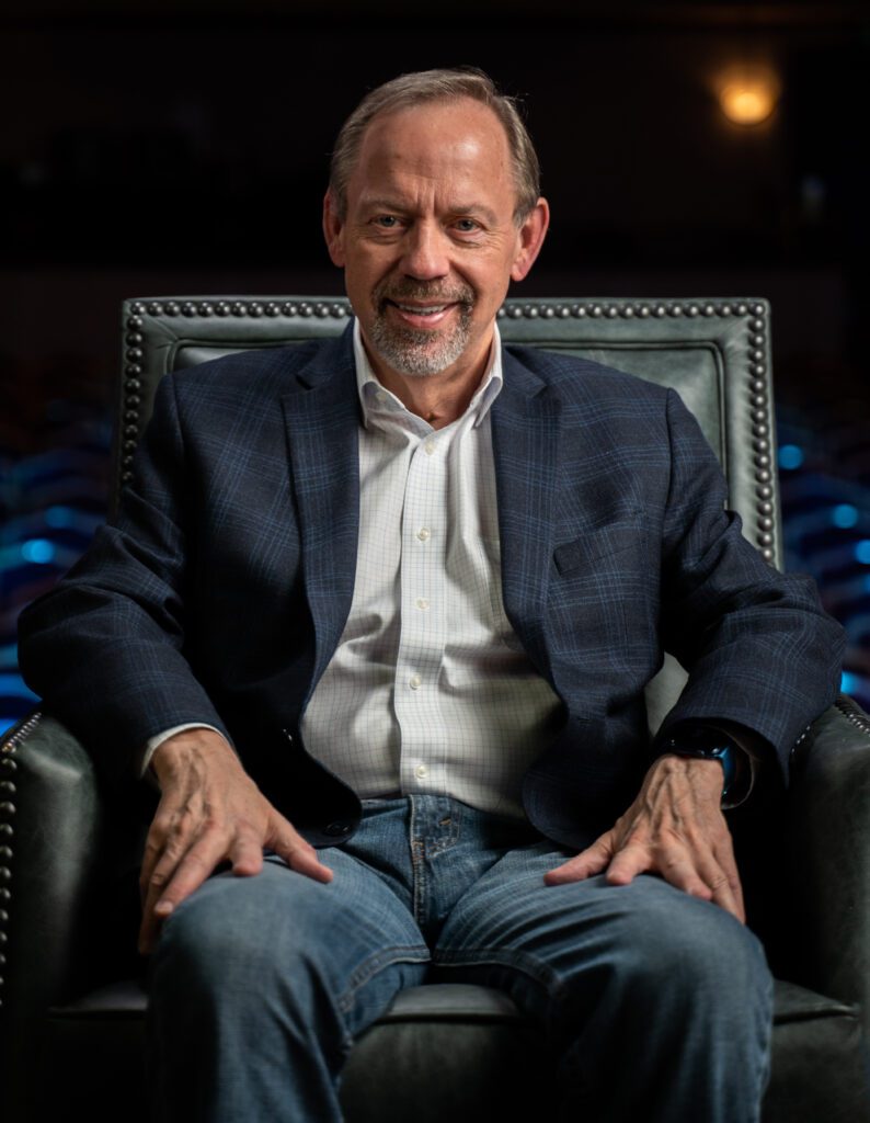 Host Seminars That Turn Attendees Into Clients | Rick White